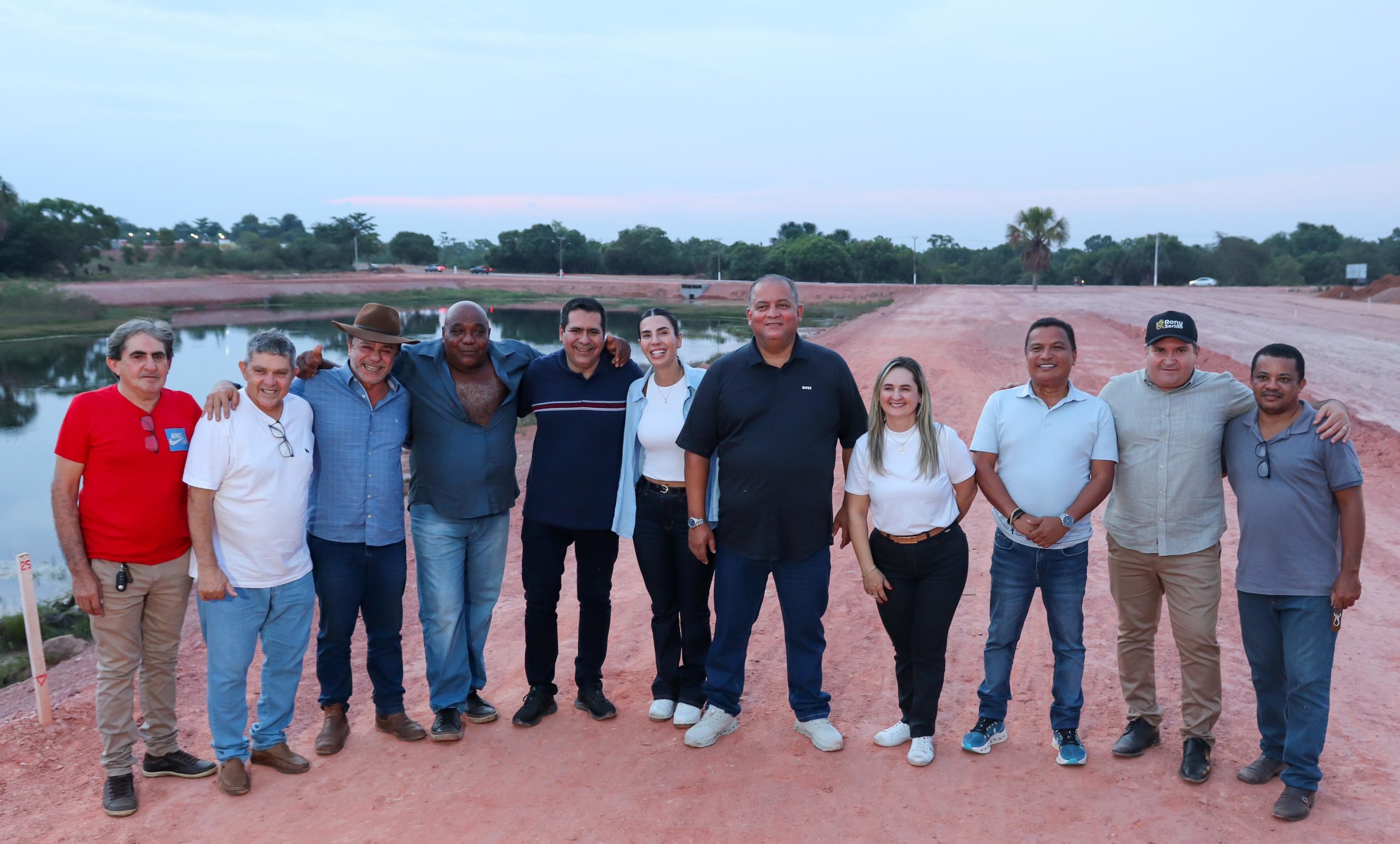 Audiência Pública reúne autoridades e eleitores em Santa Fé do Araguaia ...