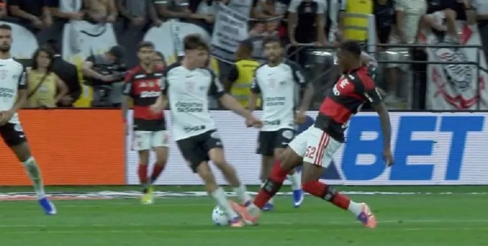 CBF divulga áudio do VAR e expõe polêmica em expulsão de jogador do ...